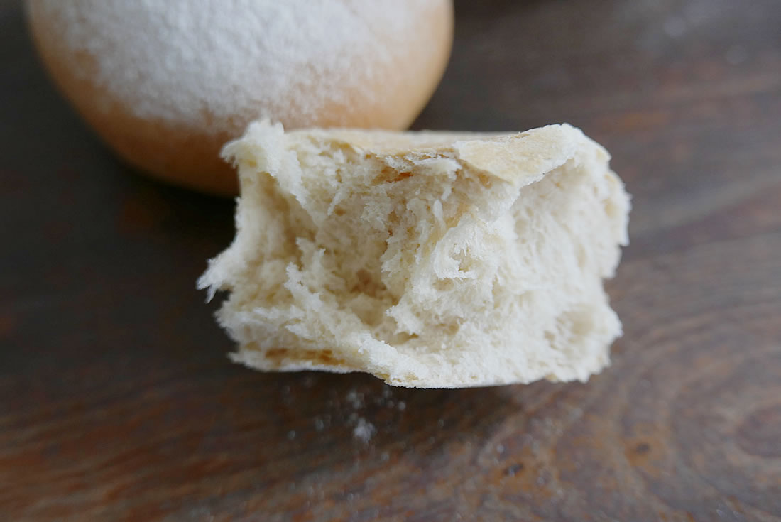 Soft Haiji White Buns (bread)